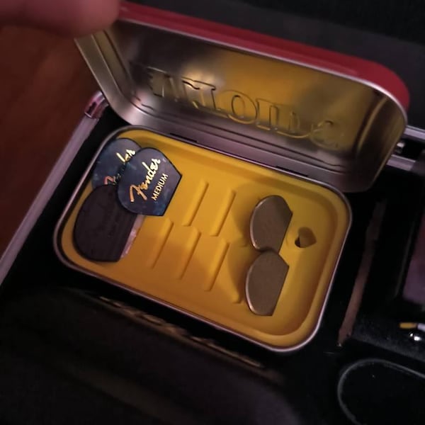 Altoids Guitar Pick Case - 3D Printed, Tin Optional (picks Not Included ...