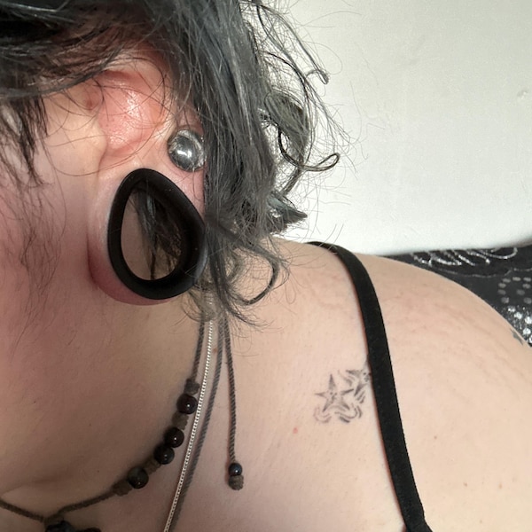 Black Ebonite Ear Gauges Buttons - Ebonite Plugs Buttons - Gauges in ...