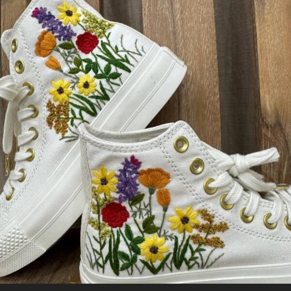 Embroidered Converse/ Custom Converse Chuck Taylor Embroidered Flowers ...