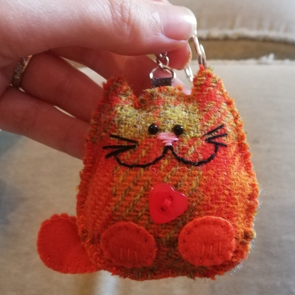 Harris Tweed Cat Keyring,cat Keyring,tweed Cat,scottish Gift,gift Under ...