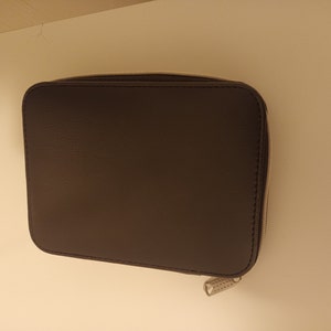 7-day Straight Razor Black Faux Leather Zip up Case by Windrose - Etsy