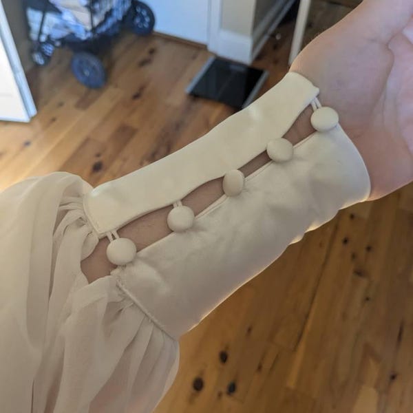 Luxury Bead Bridal Juliet Veil Lace Beaded Short Wedding Cap Veil ...