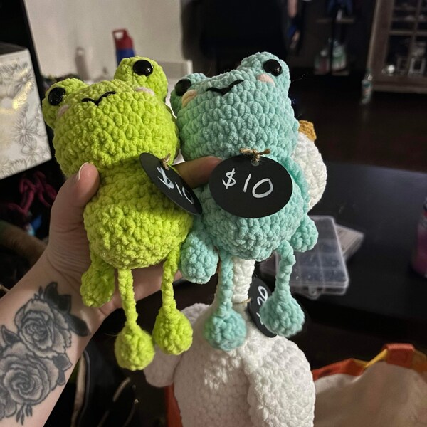 Flipsy the Froggy Crochet Amigurumi Pattern - Etsy