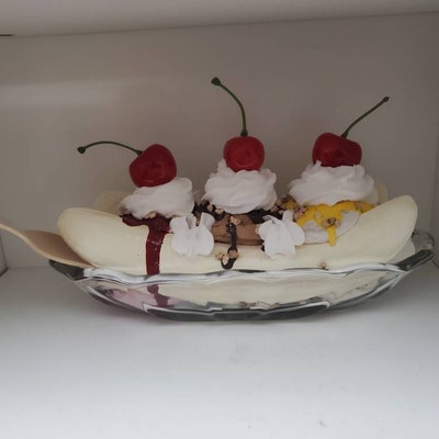 Fake Banana Split, Faux Ice Cream, Tiered Tray Decor, Vintage Banana ...