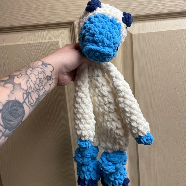 MINI Maven Monster Knotted Lovey — Crochet Monster PATTERN - Etsy