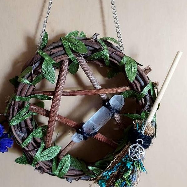 Charm Casting Kit & Guidebook Complete Set Divination Charms Crystals ...