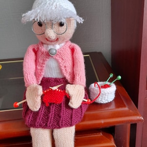 Knitting Pattern. PDF Digital Download. Mrs Claus Shelf Sitter Pattern ...