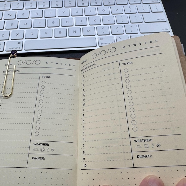 DAILY DOCKET Traveler's Notebook Insert - Choice of 23 Colors and 8 ...