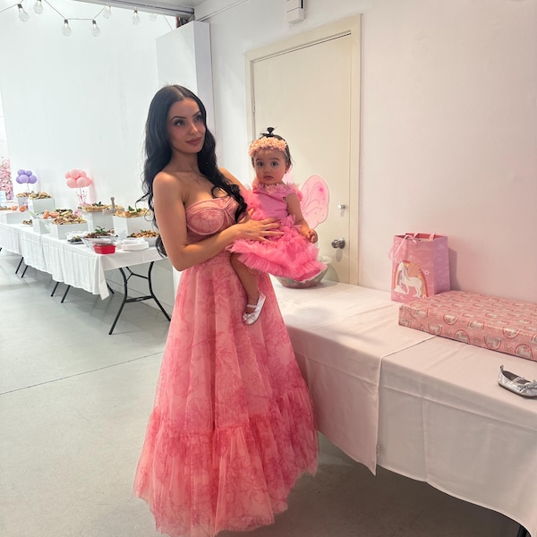 Pink Frilly Tutu Dress for Girls,party Outfit & Photo Shoot Costume ...