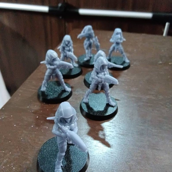 32/28mm the Stingray Companion, Castnplay Miniatures , Role Playing ...