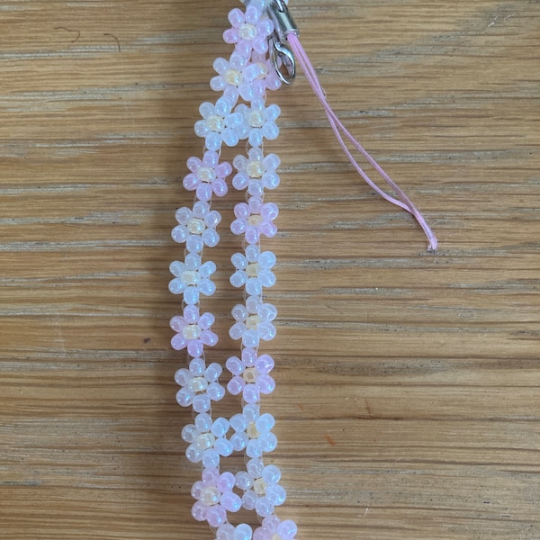 Simple Flower Phone Strap/ Phone Charm - Etsy