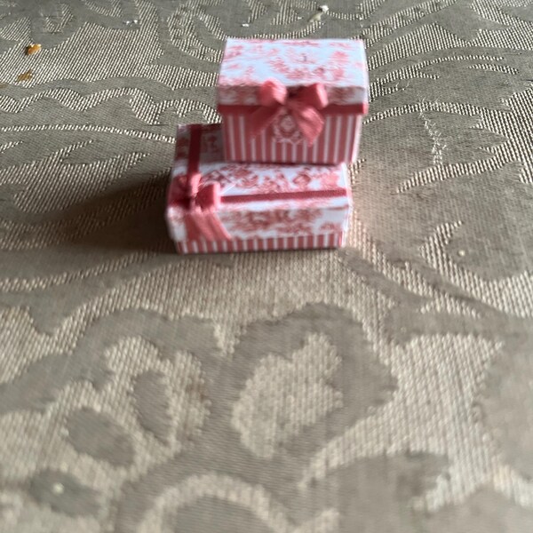 Miniature Box, Peach Toile De Jouy, Round Hatbox, French Decor, Gift ...