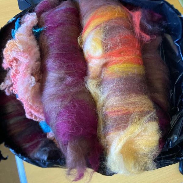 Narnia Art Yarn / Handspun Yarn / 23 Seagulls and Surf / Grey / Silver ...