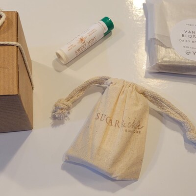 All Natural Ramie Body Scrub Pad, Gentle Exfoliating Bath Sponge ...