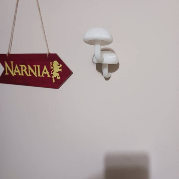 Shelf Riser for Displaying Two Rows of Books and Manga on a Single ...