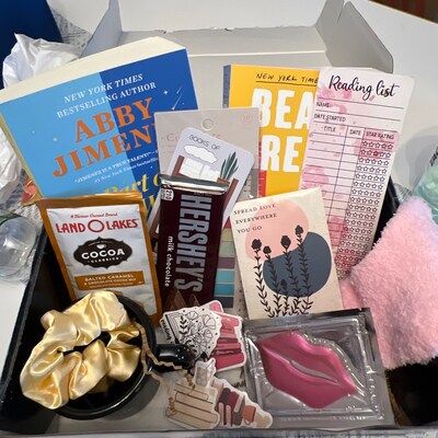 Mega Book Lovers Box - Etsy