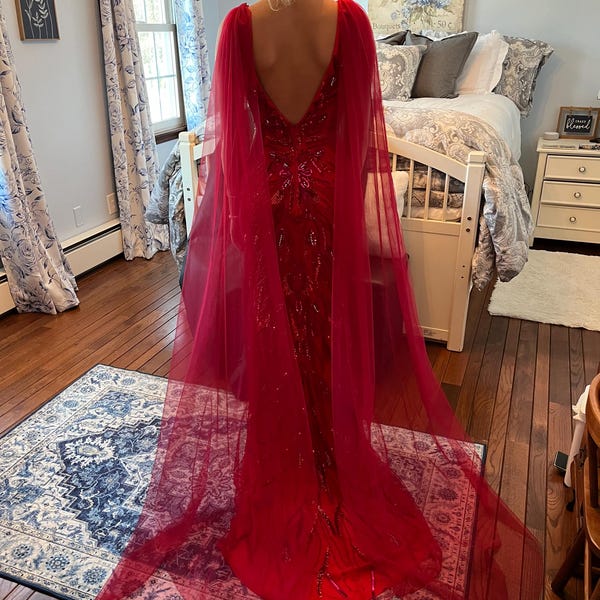 Green Tulle Hooded Cape With Green Leaf Lace, Bridal Forest Wedding ...