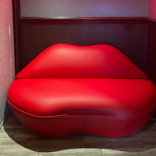 Lip Sofa, Lip Shaped Sofa, Lips Sofa, Lip Couch, Retro Sofa - Etsy