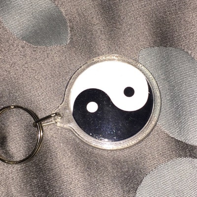 24 Pin Pack GROOVY Buttons-colorful Hippie Peace and Love Pins 24 ...