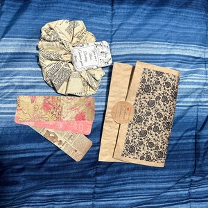 Aged Book Pages Cotton Scrunchie Book Cotton Hair Scunchie - Etsy