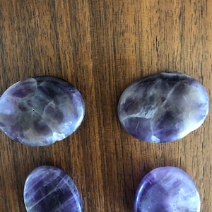 One 1 Amethyst Worry Stone for Crystal Healing Pocket Palm Stone Thumb ...