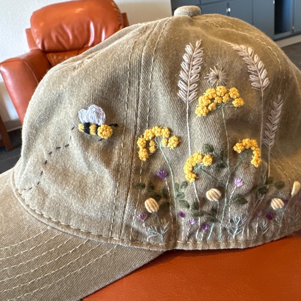Ready for Shipping Hand Embroidery Wild Flower and Bee Baseball Cap ...