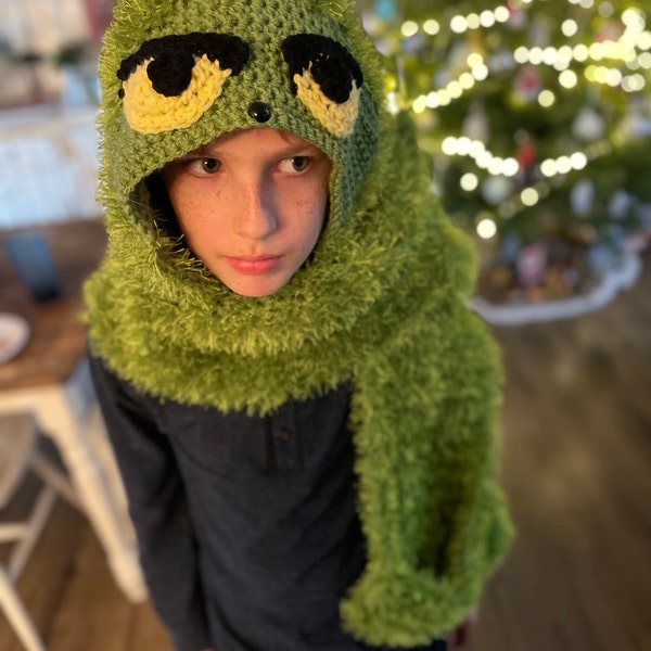 CROCHET PATTERN- the Snowdrift Hooded Scarf (toddler, Child, Teen ...