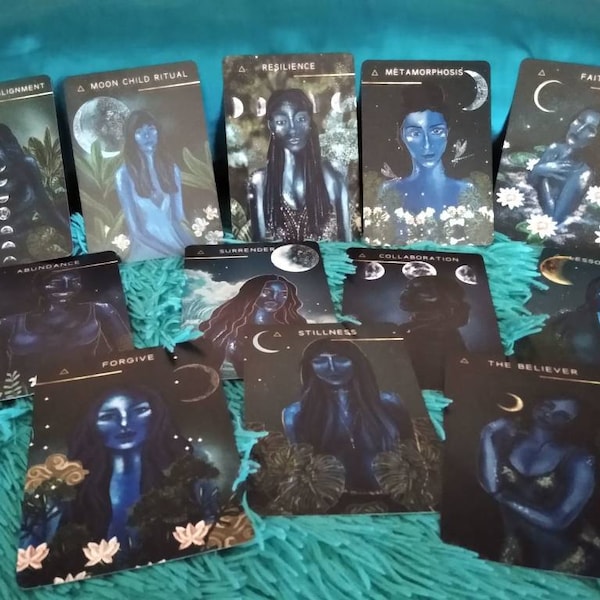 The Sacred Moon Goddess Oracle Deck ™ (40 Large Cards Matte Finish ...