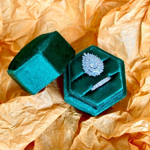 Dark Emerald Green Velvet Wedding Ring Box, Hunter Green Velvet Ring ...