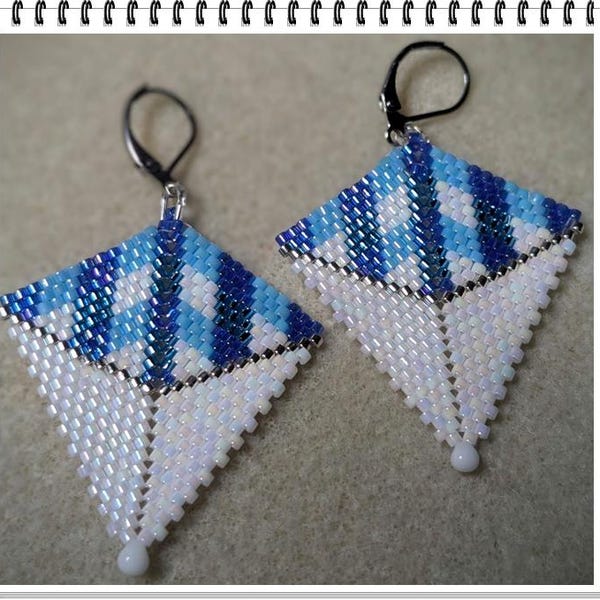 Peyote Stitch, Kite Earring Beading Pattern by Bead With Bugs, Mud ...