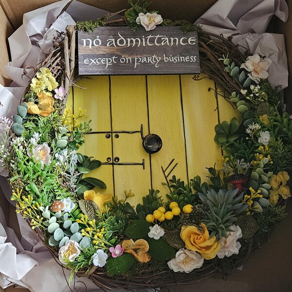 15" Hobbit Shire Wreath LIGHTS - Etsy