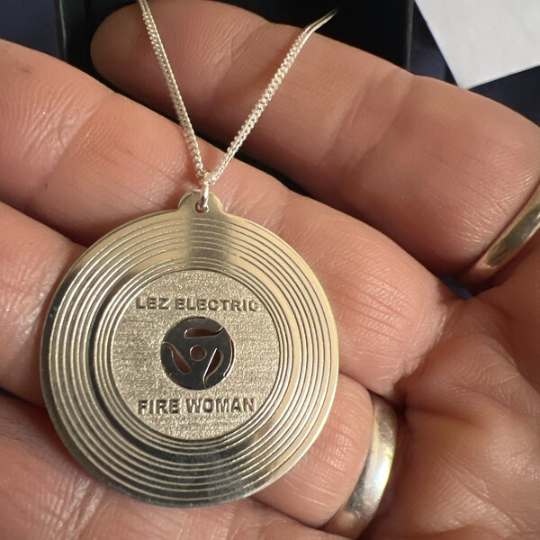 Electric Guitar Pick Necklace, Triangle Guitar Pick Pendant, Silver ...