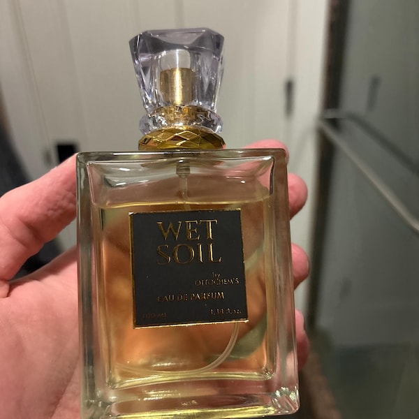 Attar Mitti, Natural Petrichor, Perfume Oil, Herbal, the Smell of Earth ...