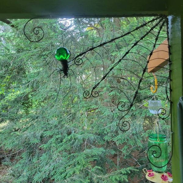 Barbed Wire Trellis Bristling With Spiky Spirals Made to Order - Etsy