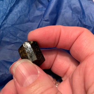 Tumbled Peridot Full Moon Charged Heart Chakra Crystal - Etsy