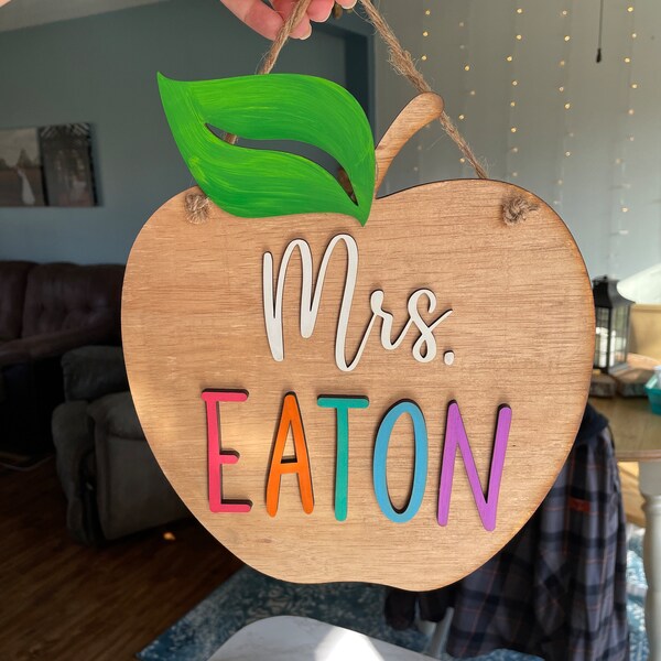 Personalized Wooden Teacher Apple Door Sign - Handmade - Etsy
