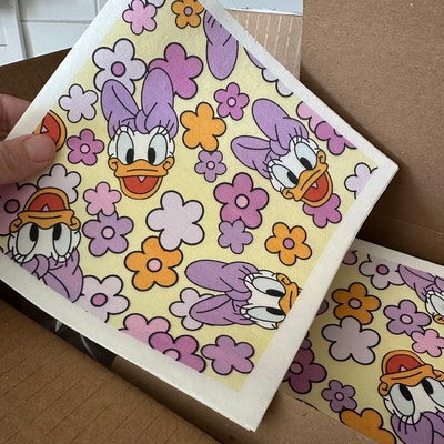 Daisy Duck Seamless Pattern - Etsy