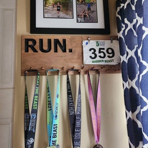 Medal Display Running Medal Holder Marathon Gymnastics Ribbon Display ...