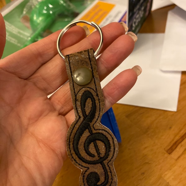 Treble Clef Snap Tab Embroidery Design, Music Snap Tab, Treble Clef ...