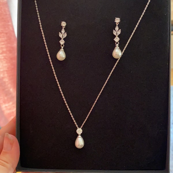 Pearl Drop Jewellery Set - Bridal Jewellery- Wedding Jewellery - Pearl ...