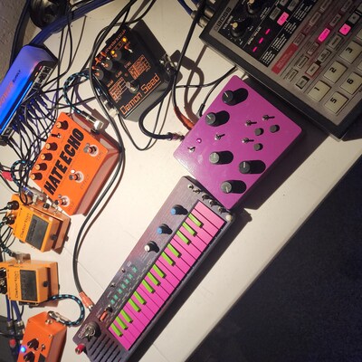 8-bit Power Synthesizer - Etsy