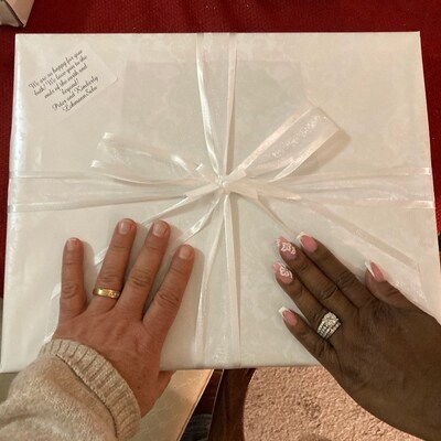 Gift Wrap & Note - Etsy