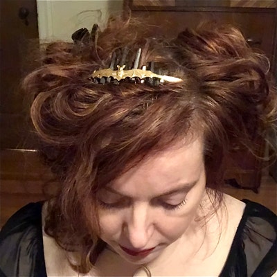 Night Hunter // Bat and Raw Black Crystal Hair Comb - Etsy