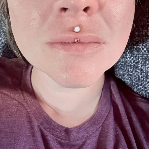 16g Teardrop Medusa Ring • Lippy Loop Labret • Surgical Steel Lip Ring ...