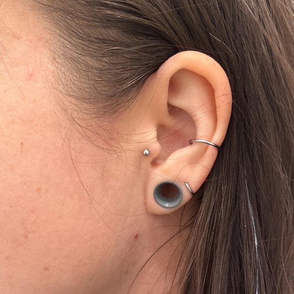 16g, Very Tiny Balls, Septum, Tragus, 16g 6mm Circular Barbells 2mm ...