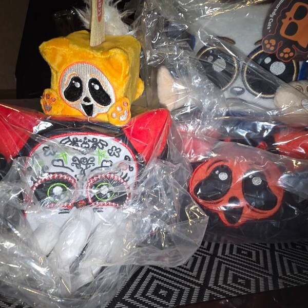 Hex Cat GLOW in the DARK Plushie, the Weird and Cute Plush Witch Cat ...