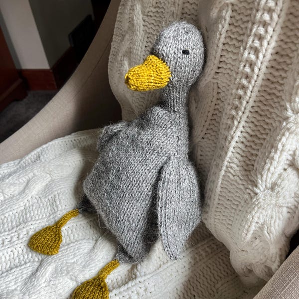 My Lovely Goose Toy KNITTING Pattern ROUND Version | Handmade Amigurumi ...