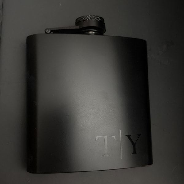 Personalised Black 6oz Hip Flask, Groomsmen Gifts , Groomsmen Gift ...