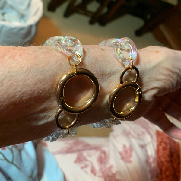 Glam Clam Golden Beach Themed Cell Phone Charm Freshwater Pearls Gold ...