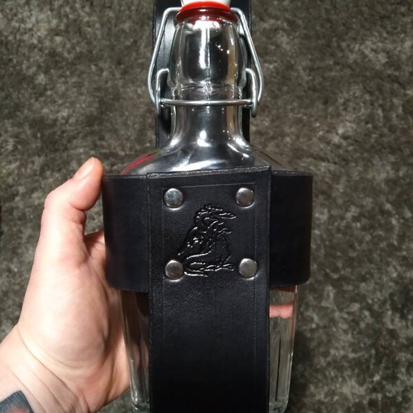 Leather Flask Holder, 8 Ounce Large Glass Belt Flask in Customized ...